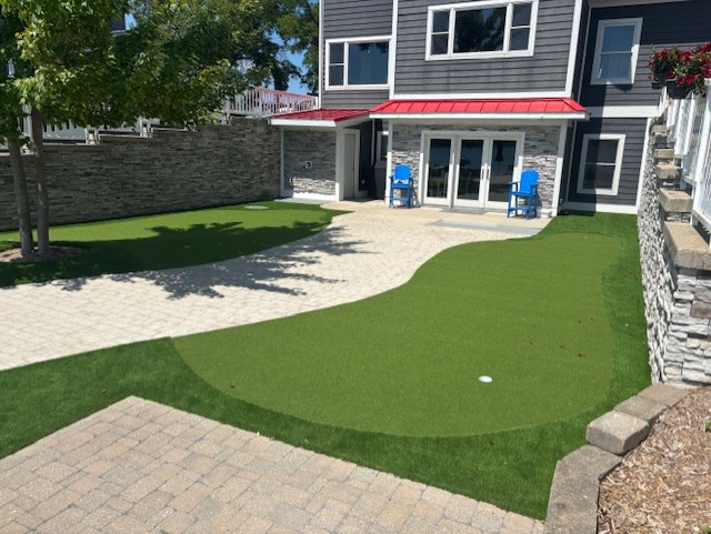 Sand Trap Solution Features New Putting Green - Knapp Valley